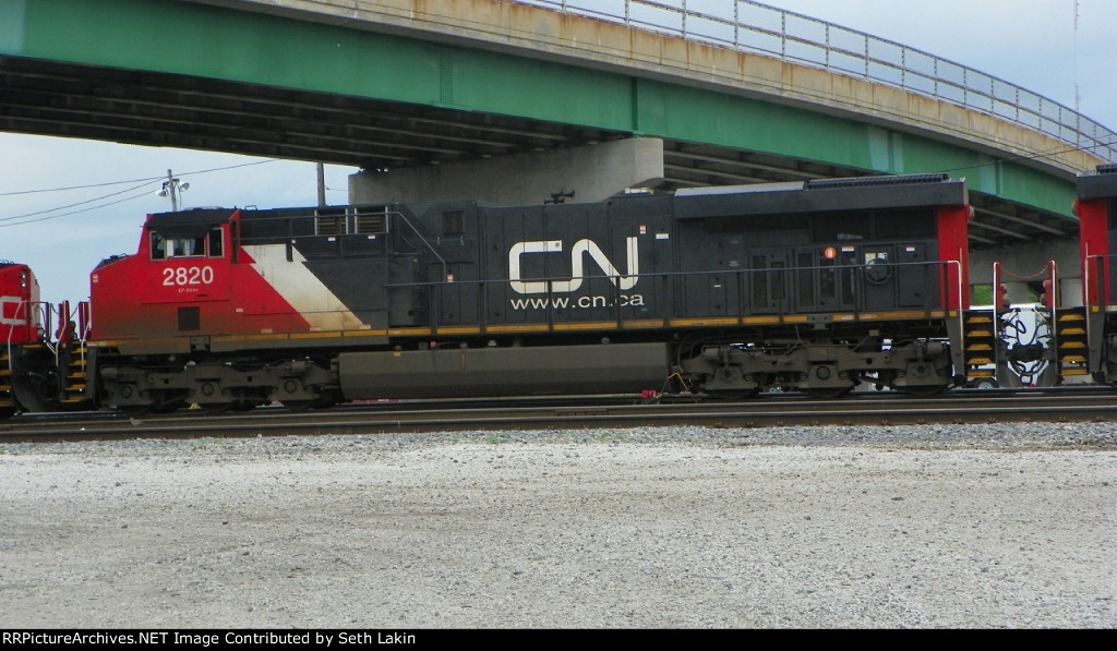 CN 2820